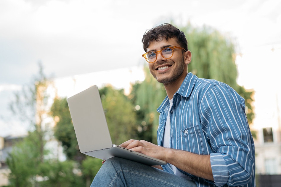 M1 broadband plans review Singapore | WhistleOut
